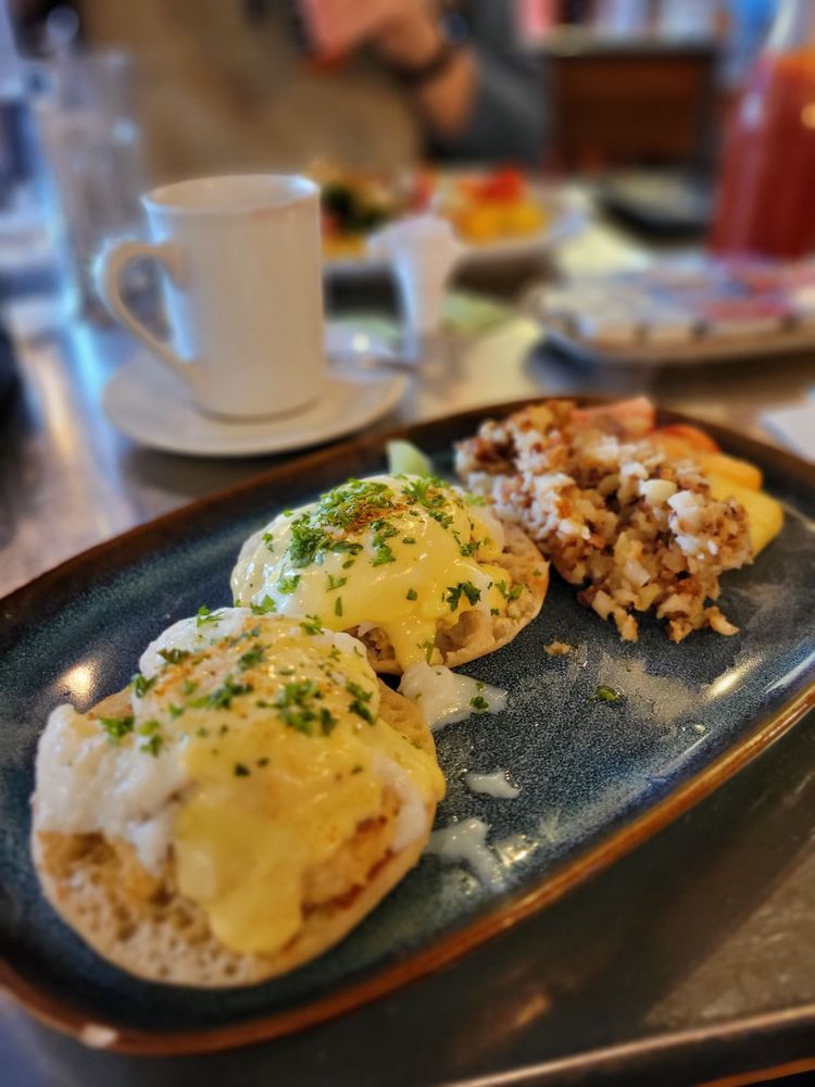 TWIST FELLS POINT - 891 Photos & 598 Reviews - 723 S Broadway ...