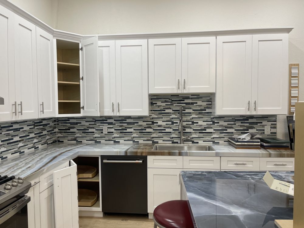 MG KITCHEN CABINETS - Updated December 2024 - 26 Photos - 825 Walker St ...