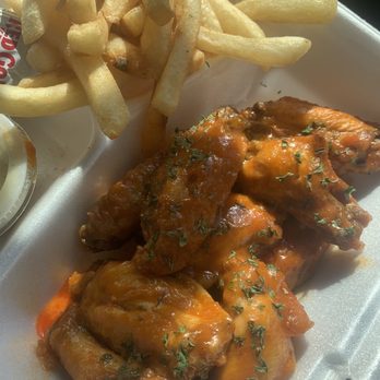 JOE’S AGAIN BUFFALO WINGS & RIB CITY - Updated May 2026 - 74 Photos ...