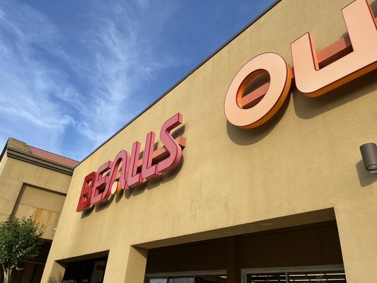 BEALLS OUTLET - Updated April 2025 - 49 Photos - 9400 Atlantic Blvd ...