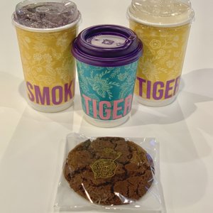 SMOKING TIGER COFFEE & BREAD - 501 Photos & 310 Reviews - 4600 Beach ...