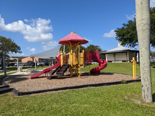 HARVEY E OYER JR PARK - Updated March 2025 - 42 Photos - 2010 N Federal Hwy, Boynton Beach ...