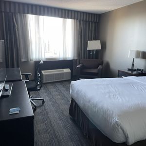 QUEST INN DOWNTOWN - Updated October 2025 - 367 Ellice Ave, Winnipeg ...