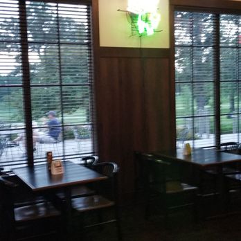 EDGEWOOD TAVERN - Updated November 2025 - 22 Photos - 19 Golf Course Rd ...