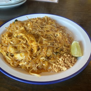 THAI SQUARE - Updated August 2024 - 245 Photos & 260 Reviews - 8601 SE ...