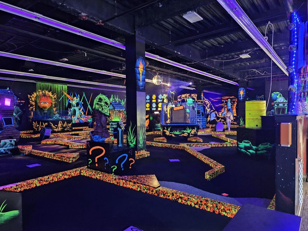 MONSTER MINI GOLF CHARLOTTE - Updated May 2025 - 222 Photos & 57 ...