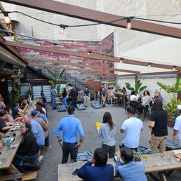 MAD OAK - Updated September 2025 - 916 Photos & 798 Reviews - 135 12th ...