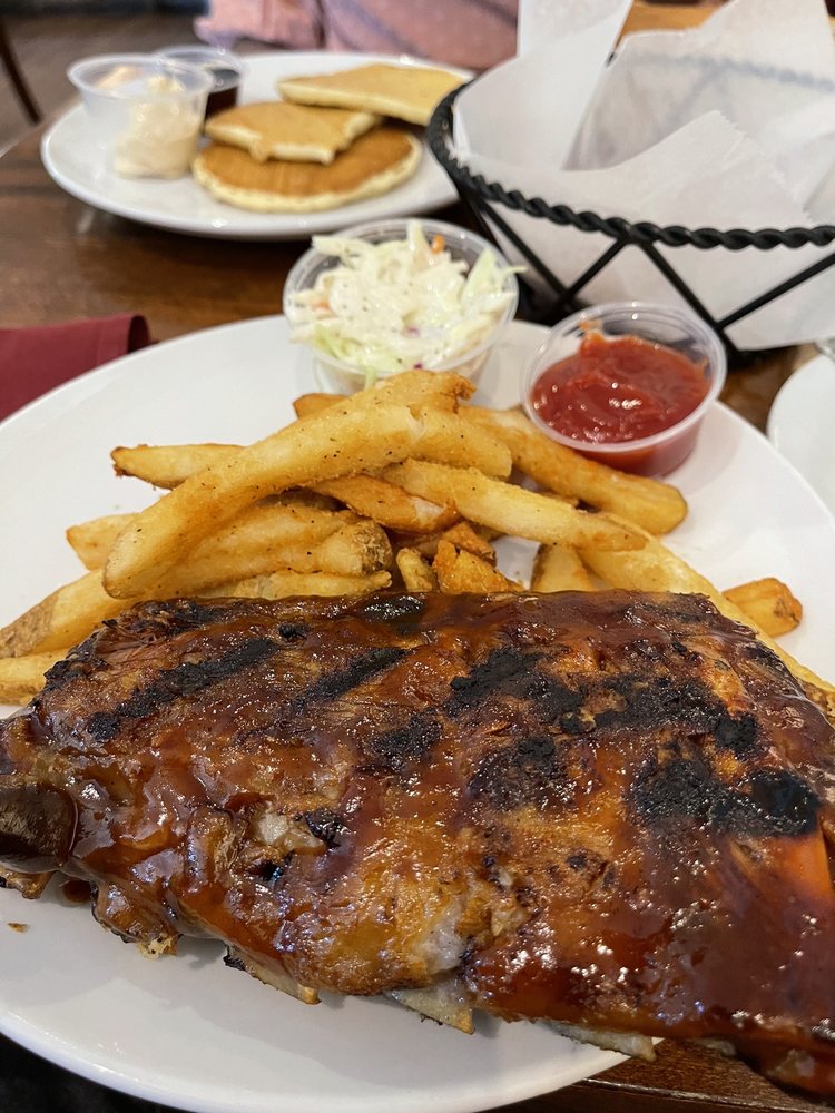 CHURCHVILLE INN - 101 Photos & 322 Reviews - 1500 Bustleton Pike ...