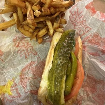 DEVIL DAWGS - LAKEVIEW - Updated October 2025 - 208 Photos & 108 ...