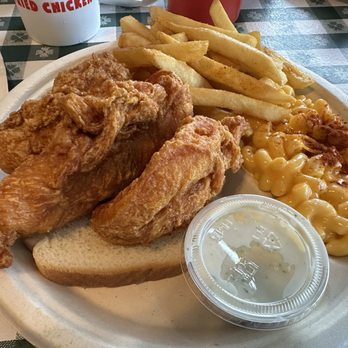 GUS’S WORLD FAMOUS FRIED CHICKEN - SAN MARCOS - Updated November 2024 ...