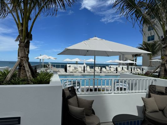 EBB & FLOW - Updated April 2025 - 36 Photos & 24 Reviews - 2655 N Hwy ...