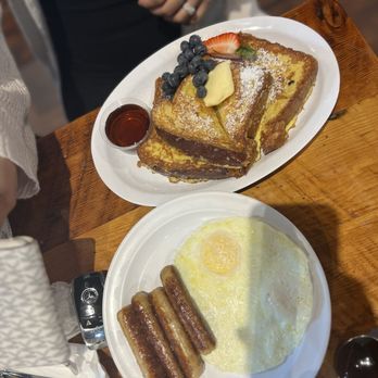 LUDI’S RESTAURANT & LOUNGE - Updated September 2025 - 1530 Photos & 627 ...