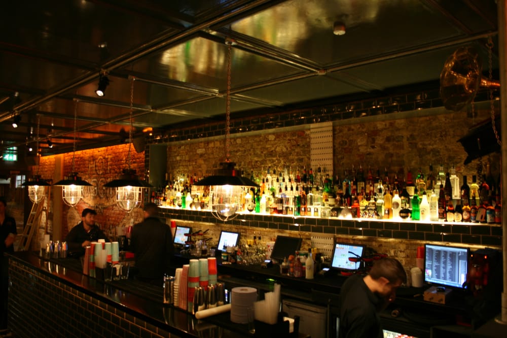 ADVENTURE BAR - Updated June 2024 - 28 Photos - 38 Clapham High Street ...