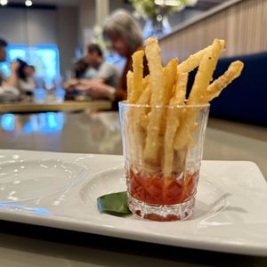 THE NICOLETT - Updated May 2024 - 94 Photos & 55 Reviews - 511 Broadway ...