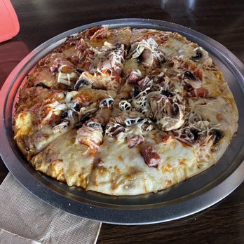 JOKERS ICEHOUSE BAR & GRILL - Updated April 2025 - 60 Photos & 98 ...