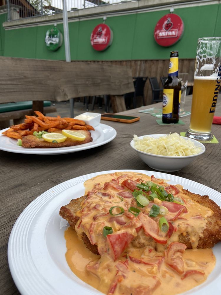 FRIEDCHEN’S GASTHOF & BIERGARTEN - Updated October 2025 - 10 Photos ...