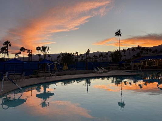 OUTDOOR RESORT PALM SPRINGS - Updated February 2025 - 58 Photos & 28 ...