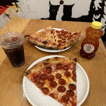 GARCON SUPER SLICE PIZZA PARLOR - Updated July 2025 - 56 Photos & 59 ...