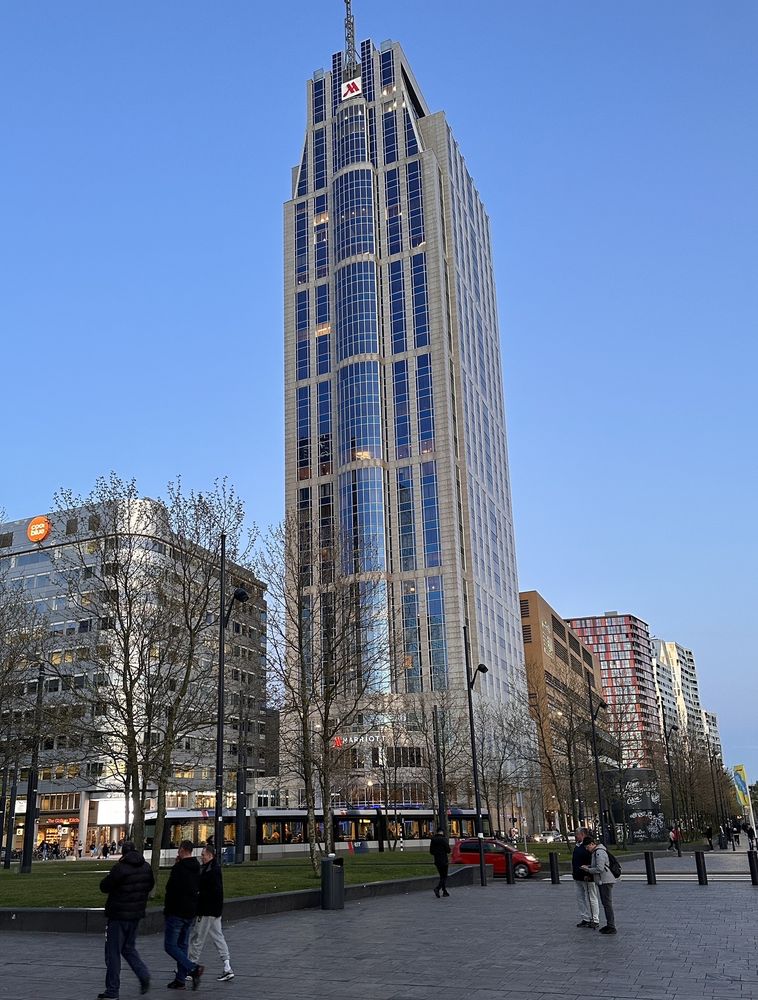 ROTTERDAM MARRIOTT HOTEL - Updated October 2025 - 55 Photos & 15 ...