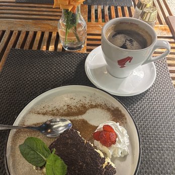 SALT CAFE MIAMI BEACH - Updated May 2024 - 256 Photos & 183 Reviews ...