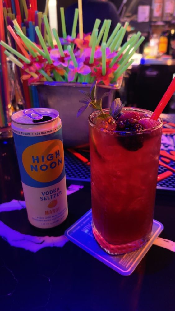 CAFE NEO - Updated December 2025 - 28 Photos & 50 Reviews - 289 Harding ...