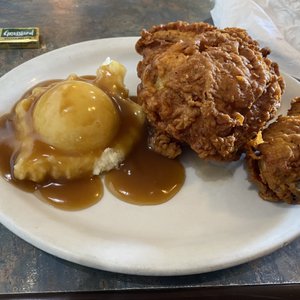 SCOTTY’S DRIVE-IN - 18 Photos & 34 Reviews - 618 E 27th St, Scottsbluff ...