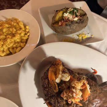 THE MAGIC LAMP INN - Updated May 2025 - 307 Photos & 192 Reviews - 8189 ...