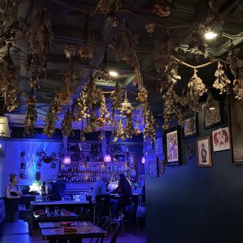 SAME SAME - Updated May 2024 - 184 Photos & 111 Reviews - 300 Carlsbad Village Dr, Carlsbad ...