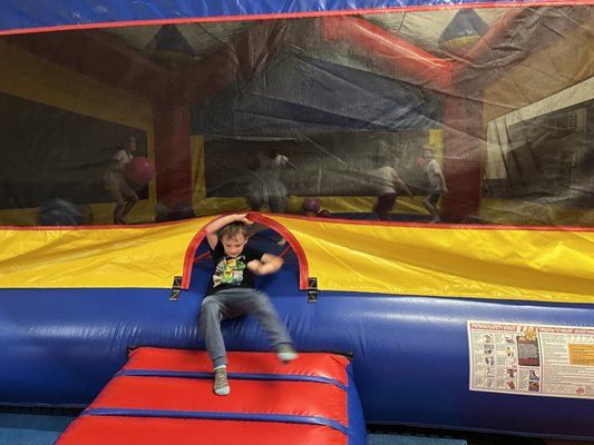 JUMP RATTLE AND ROLL - Updated December 2025 - 38 Photos & 60 Reviews ...