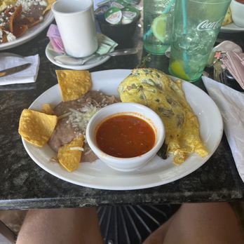 BURGERS & BEER - Updated May 2025 - 201 Photos & 246 Reviews - 321 W ...