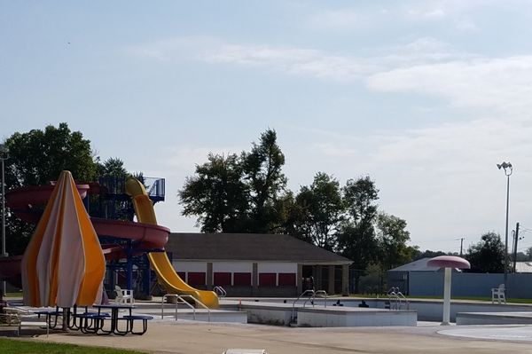 ROBERTS PARK & FAMILY AQUATIC CENTER - Updated October 2025 - 23 Photos ...