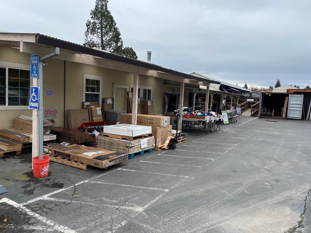 DISCOUNT ALLEY - Updated February 2025 - 35 Reviews - 3195 Gravenstein ...