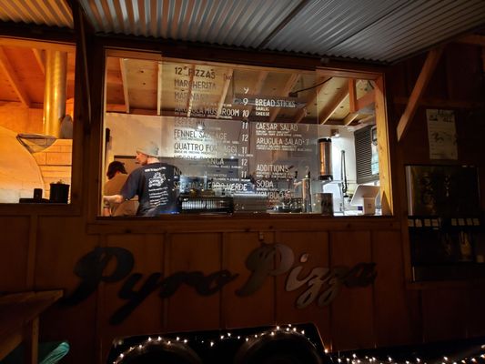 PYRO PIZZA - 203 Photos & 361 Reviews - Pizza - 1207 SE Hawthorne Blvd ...