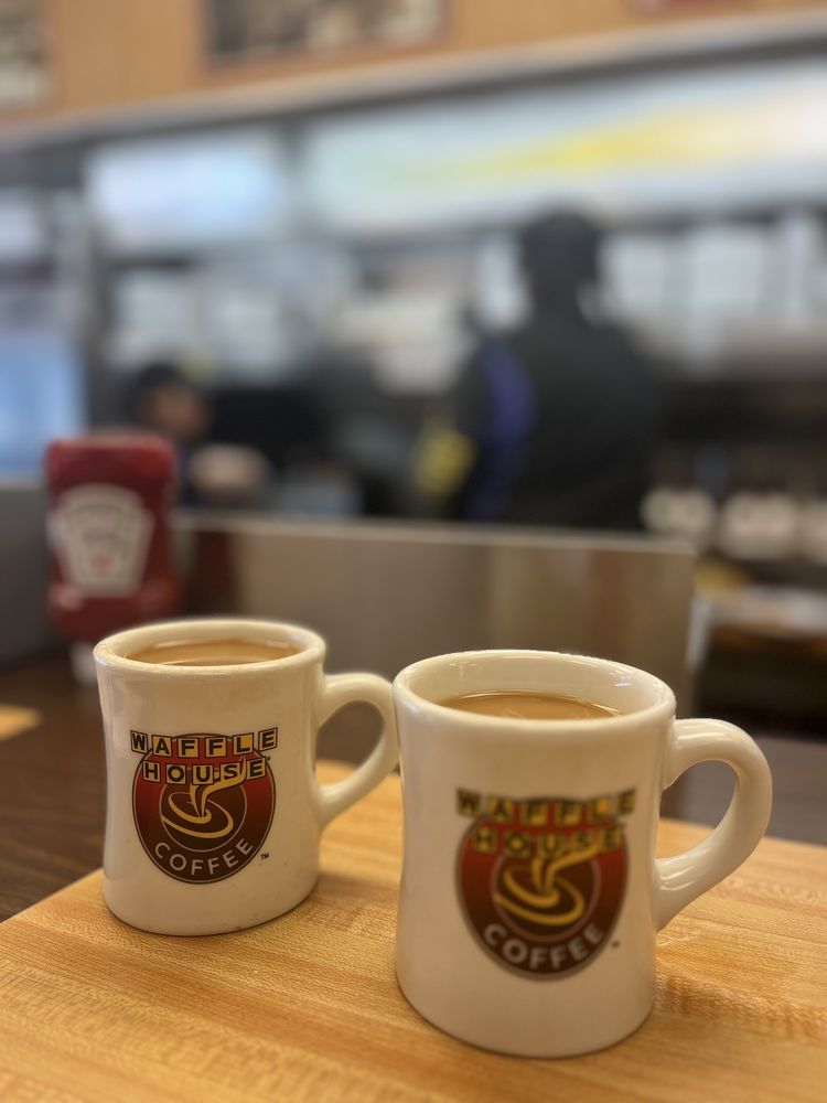 WAFFLE HOUSE - Updated January 2026 - 31 Photos & 41 Reviews - 28100 ...