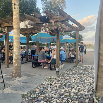 THE LOOKOUT BAR AND GRILL - Updated November 2025 - 189 Reviews & 201 ...