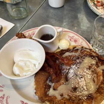 ZAZIE - Updated July 2024 - 5212 Photos & 5297 Reviews - 941 Cole St ...