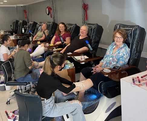 TL NAILS & SPA - Updated December 2025 - 46 Photos & 18 Reviews - 717 S ...