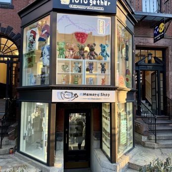MEMORY SHOP - Updated August 2025 - 28 Photos - 230 Newbury St, Boston ...