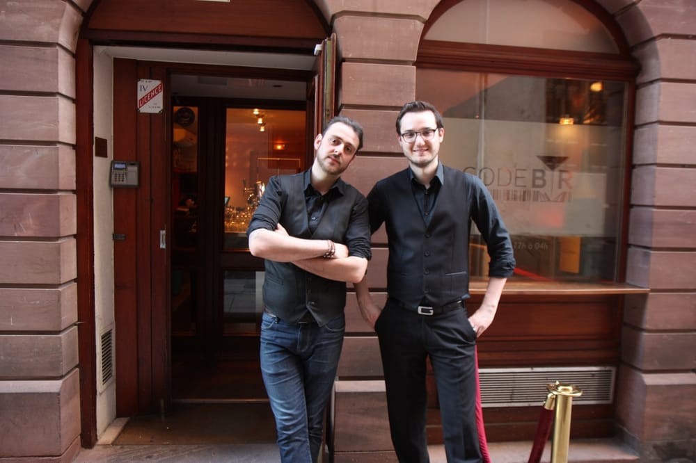 CODE BAR - Updated December 2025 - 30 Photos & 33 Reviews - 39 Rue Du ...