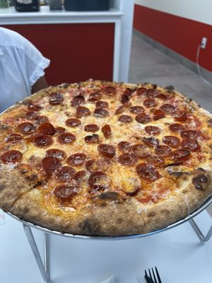 100 PIZZA - Updated September 2025 - 214 Ward Cir, Brentwood, Tennessee ...