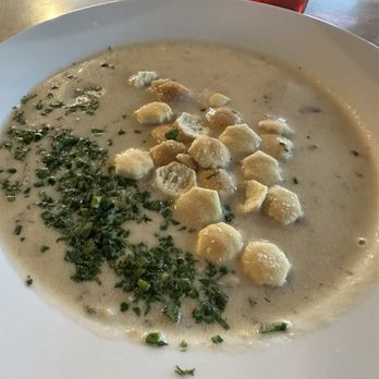 CHOWDERHEAD - Updated July 2025 - 83 Photos & 106 Reviews - 825 N ...