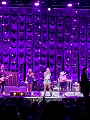 LAUGHLIN EVENT CENTER - Updated October 2025 - 53 Photos & 61 Reviews ...