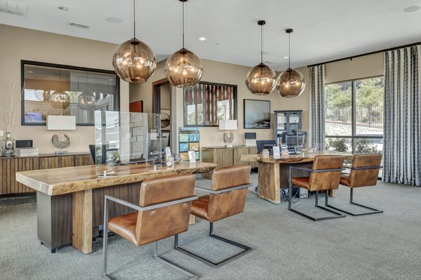 HENLEY AT THE RIM - Updated December 2025 - 15 Photos & 10 Reviews ...