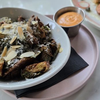 SIMONA - Updated December 2025 - 80 Photos & 24 Reviews - 59 Merchants ...