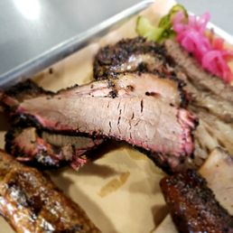 BRAZEN QUE - Updated June 2025 - 47 Photos & 18 Reviews - 5172 Bradford Hicks Dr, Livingston ...