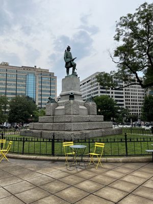 FARRAGUT SQUARE PARK - 57 Photos & 29 Reviews - 17TH St NW, Washington ...