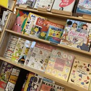 THIS IS A BOOKSTORE & BOOKBUG - 187 Photos & 48 Reviews - Bookstores ...