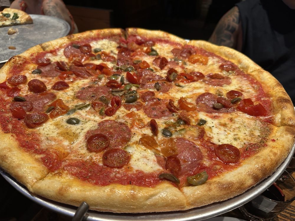 BALLARD PIZZA COMPANY - BALLARD - Updated August 2025 - 22 Photos & 11 ...