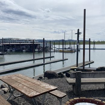 THE PUFFIN CAFE - Updated January 2026 - 241 Photos & 248 Reviews - 14 ...