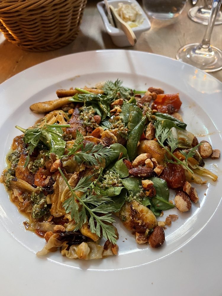 SMAKA - Updated October 2025 - 81 Photos & 61 Reviews - Vasaplatsen 3 ...